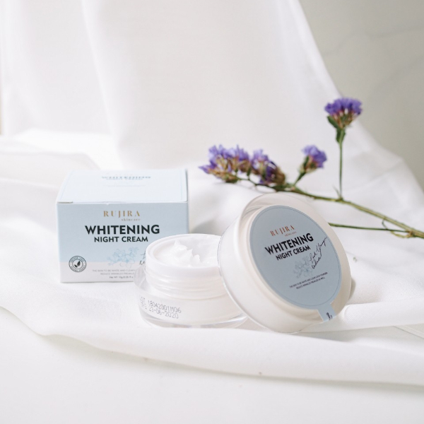 Whitening Night Cream ผิวกระจ่างใส